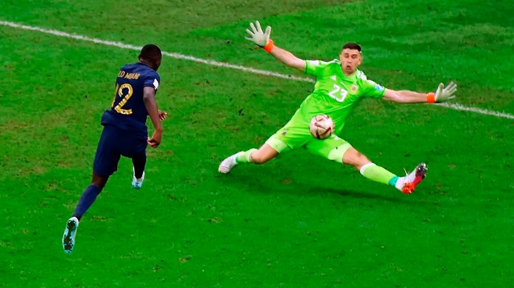Kolo Muani Record La Final La Atajada Del Dibu La Tengo Atragantada